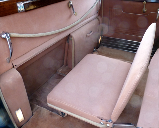 1947 Packard Custom Super Clipper Eight