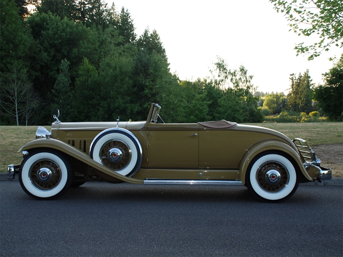 1932 Packard Deluxe Eight Coupe Roadster